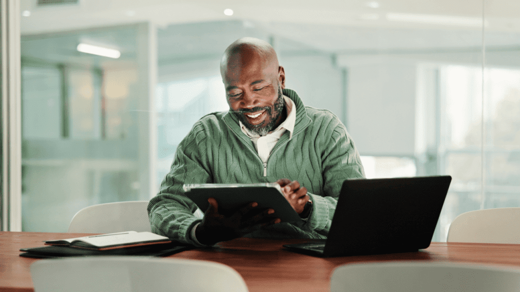 How to find out who owns a domain name (easy guide)